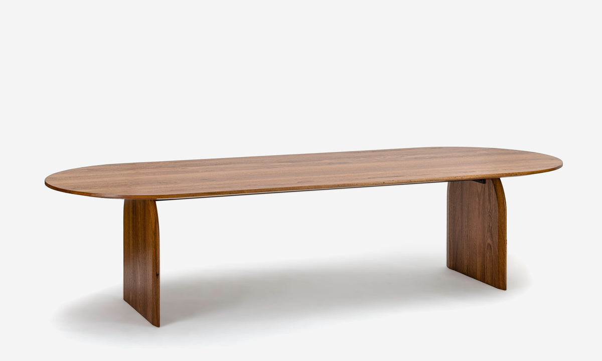 "Fabuleux" Pill Shape Dining Table – ND Recycled Timber Furniture